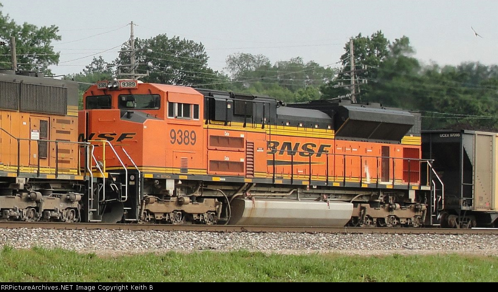 BNSF 9389
